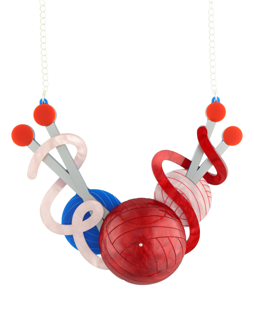 Knitting by the Fire Necklace – La Vidriola