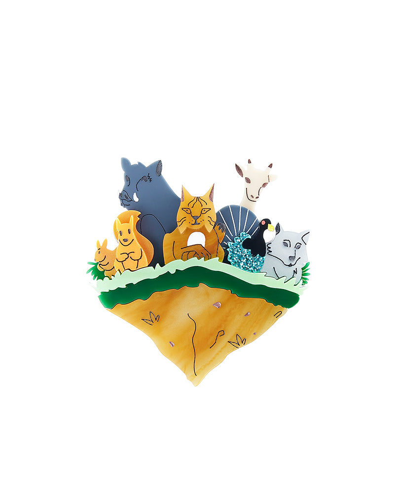 Animal-topia Black Forest Brooch – La Vidriola